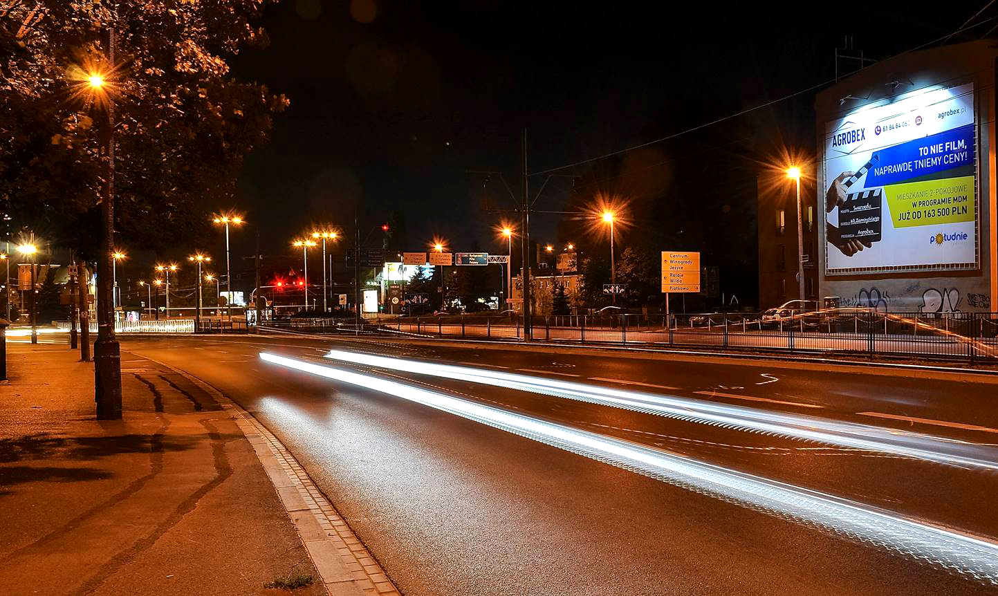 Billboardy i siatki wielkoformatowe Poznań Łódź Warszawa A2